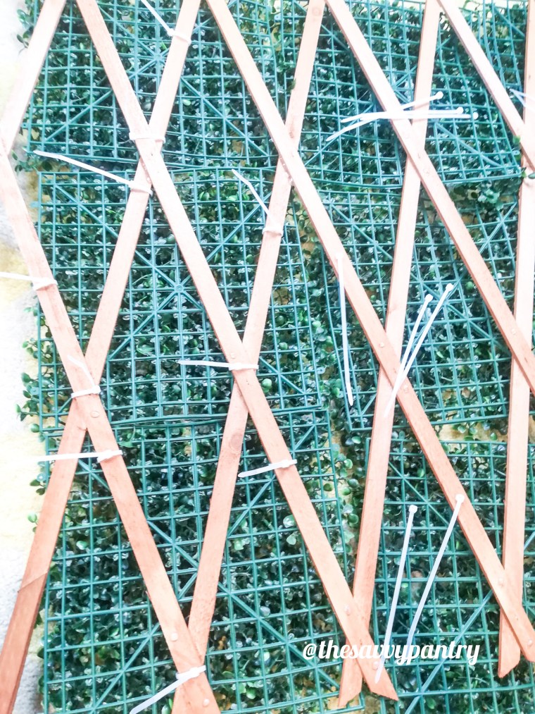 DIY Garden Backdrop – The Savvy Pantry